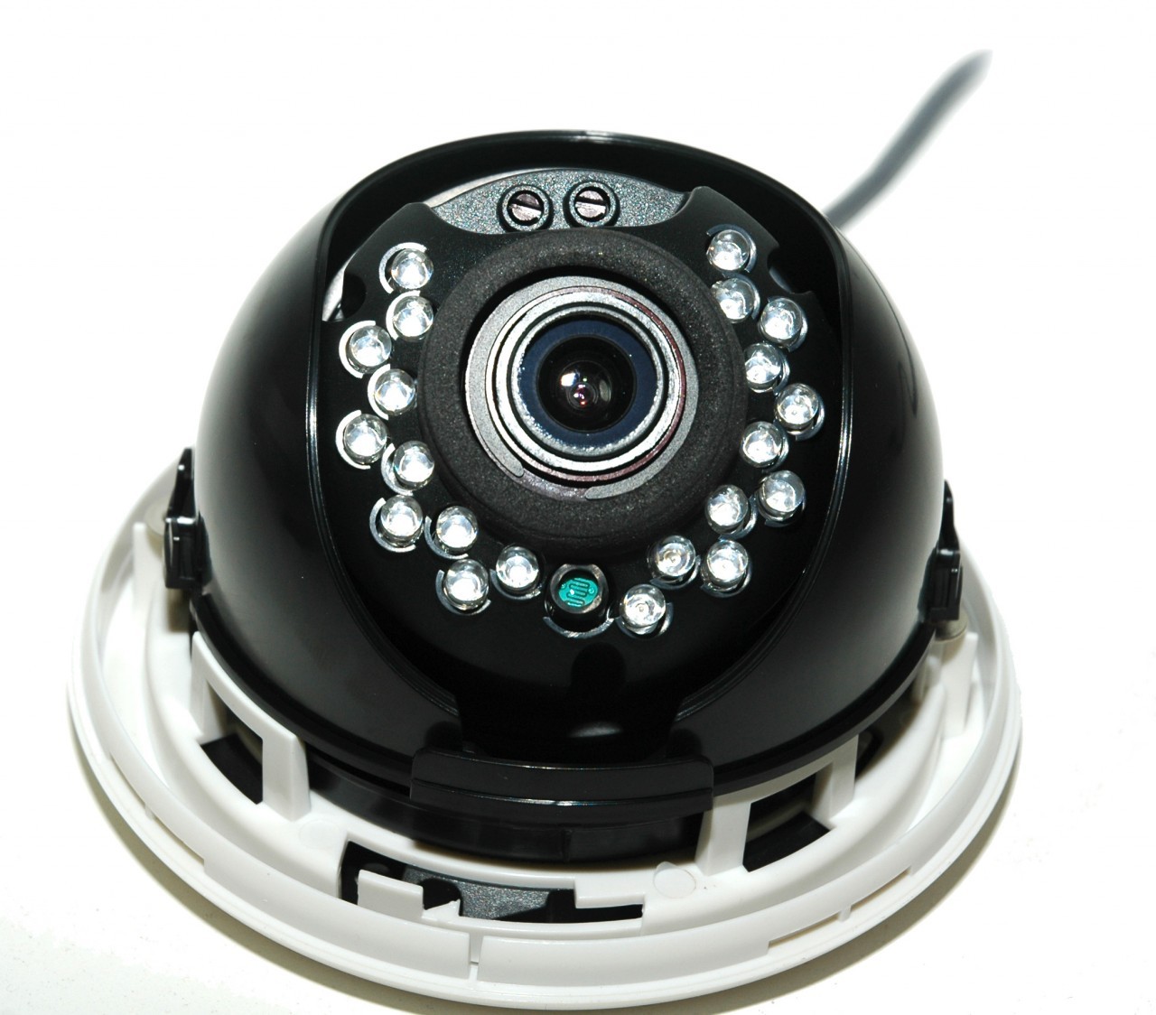 600TVL High Resolution Dome Camera with Varifocal Zoom Lens and IR ...